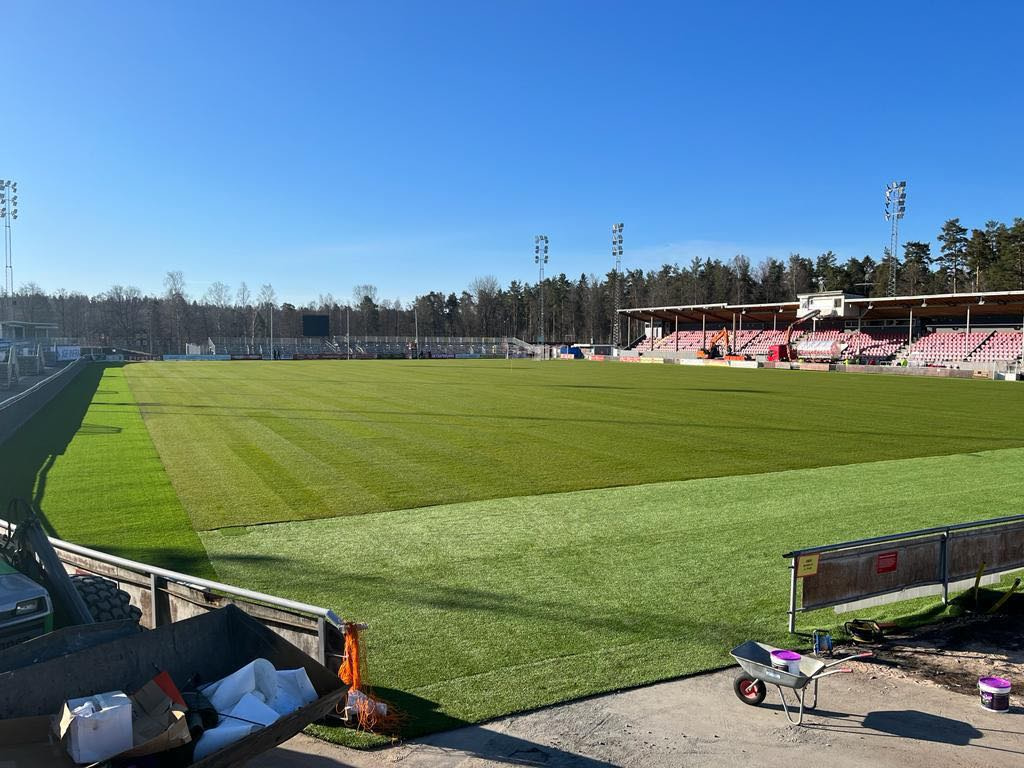 SIS International reconstruct the Stora Valla Arena stadium pitch - SIS ...