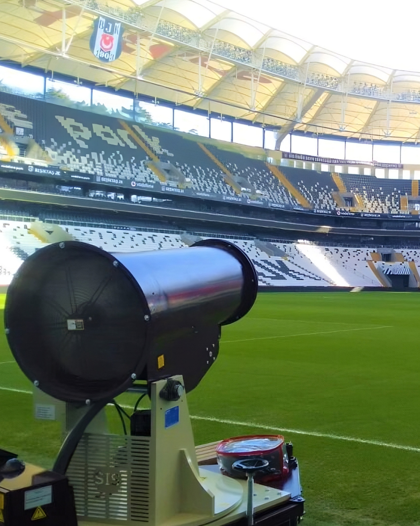 A Guide To Cricket Pitches | Artificial, Hybrid, Natural - SIS Pitches