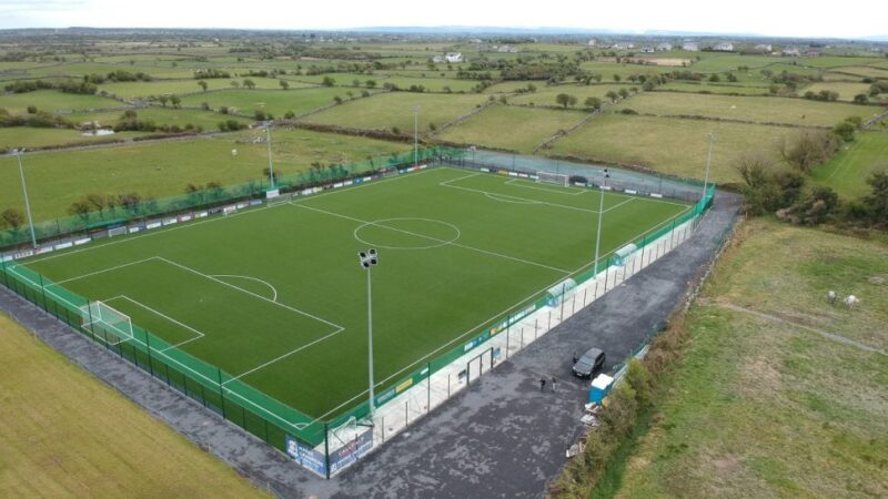 The Definitive Guide to Sports Pitches: Hybrid, Synthetic (Astro Turf ...